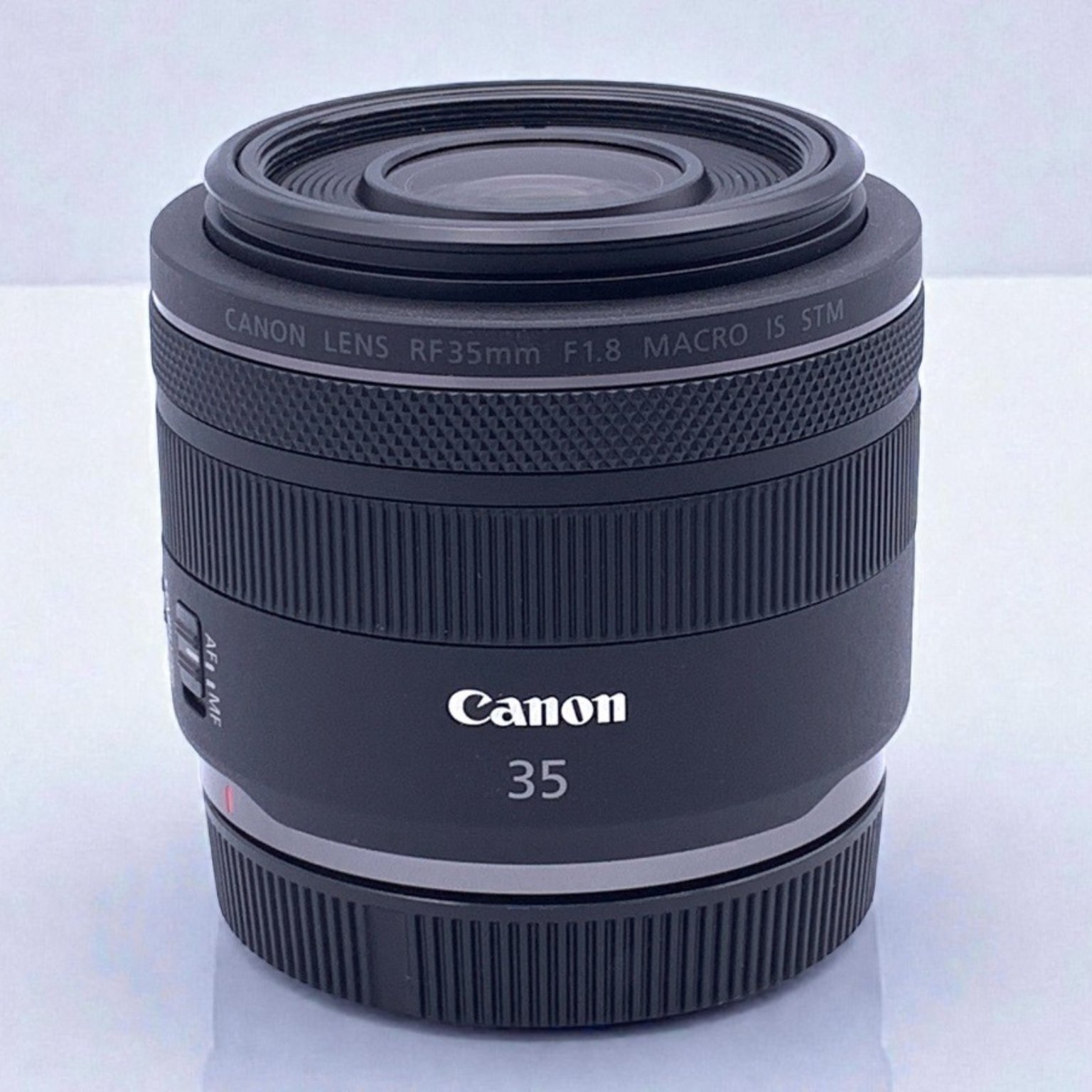 Canon RF 35mm F1.8 マクロ IS STMの中古 (美品)・¥48,970 売り切れ by まるひ | みんなのカメラ
