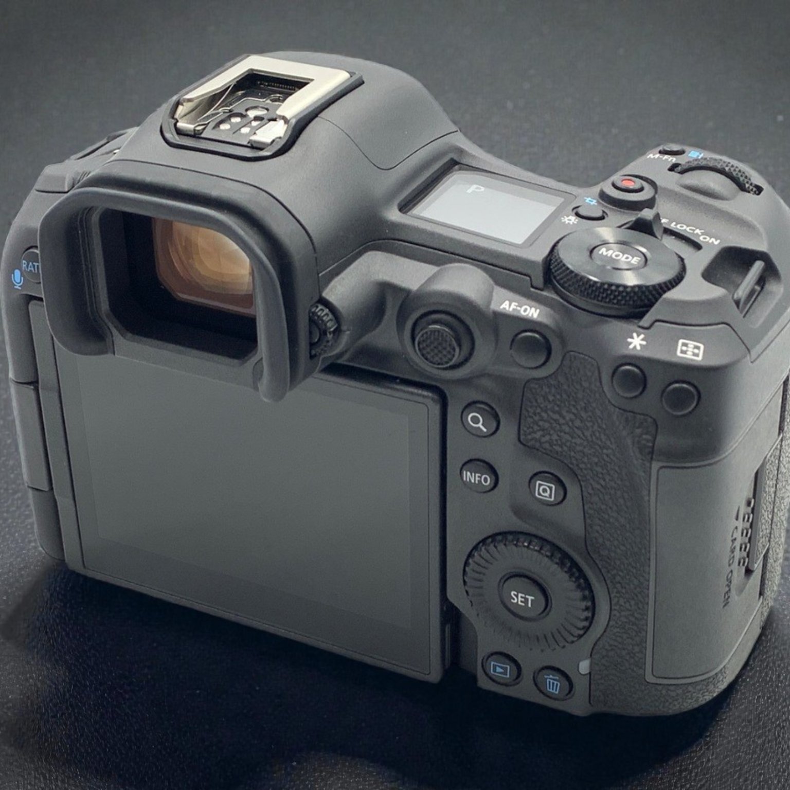 EOS R5 Mark II ボディの中古カメラを買うならみんなのカメラ oTX8nUzzF8Jr