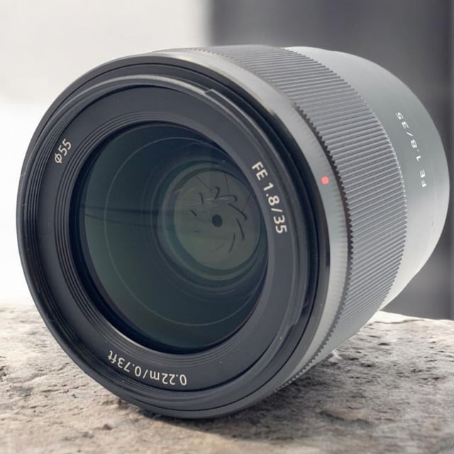 SONY FE 35mm F1.8 SEL35F18Fの中古 (美品)・¥58,300 | みんなのカメラ